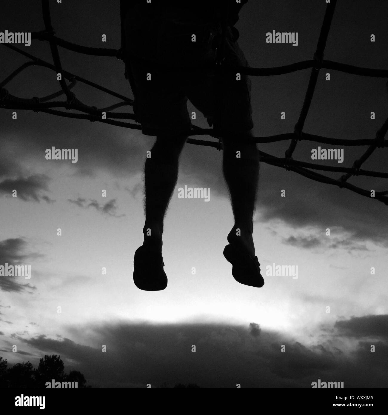 Man on the ropes hi-res stock photography and images - Alamy