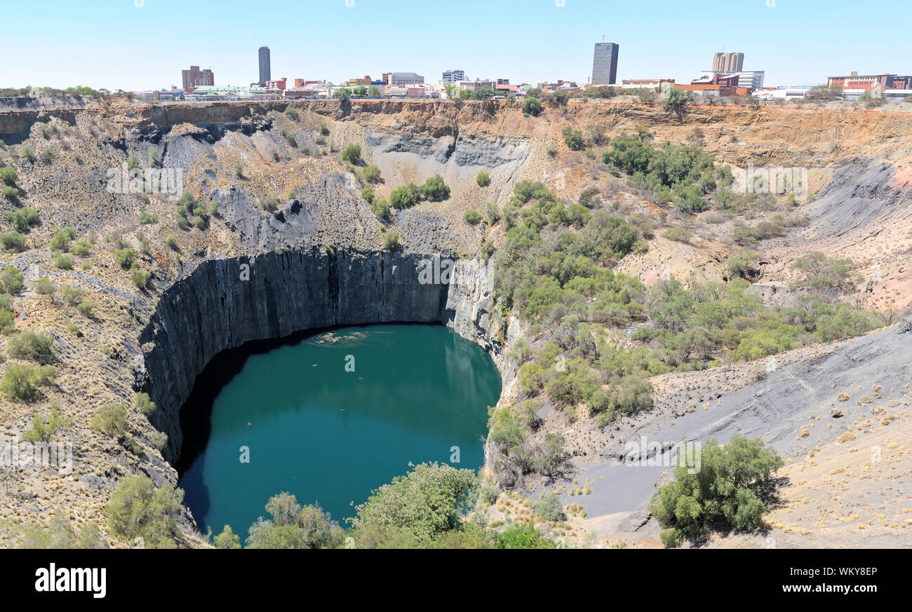 Kimberley big hole hi-res stock photography and images - Alamy