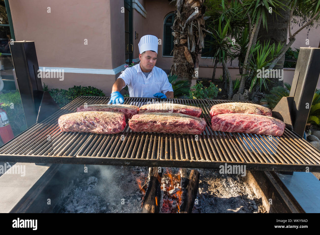 Two large beef cuts hi-res stock photography and images - Alamy
