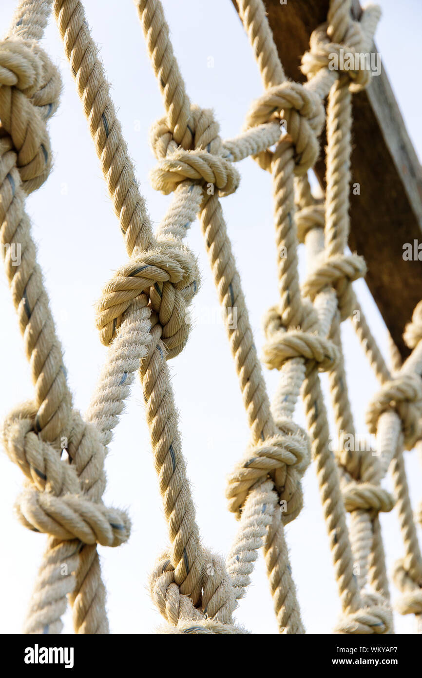 Climbing netting hi-res stock photography and images - Alamy