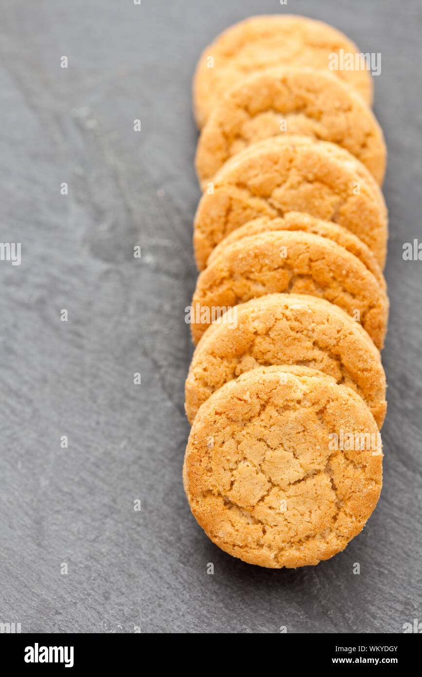 Ginger biscuits hi-res stock photography and images - Alamy