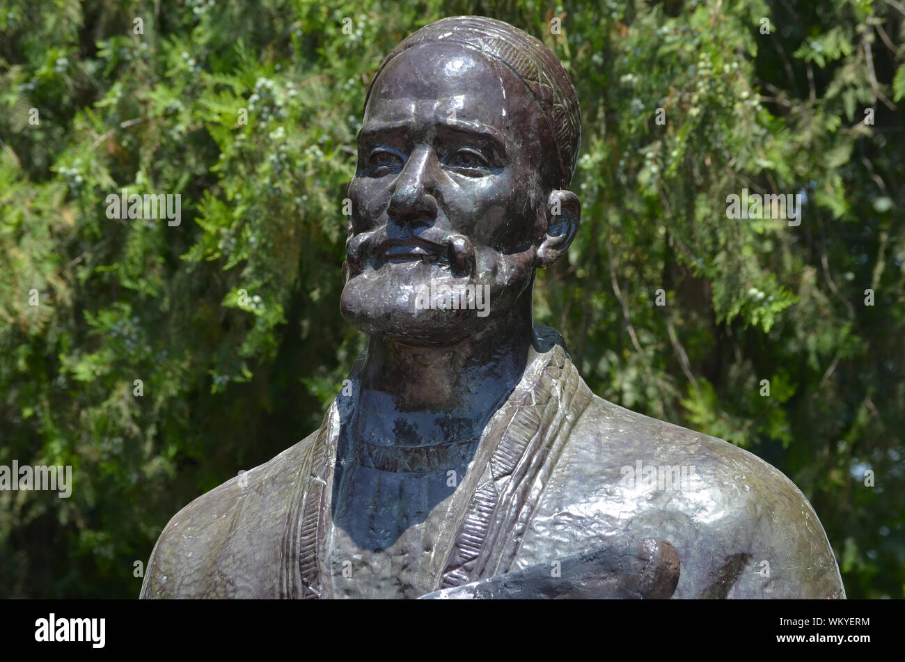 Omar khayyam statue hi-res stock photography and images - Alamy