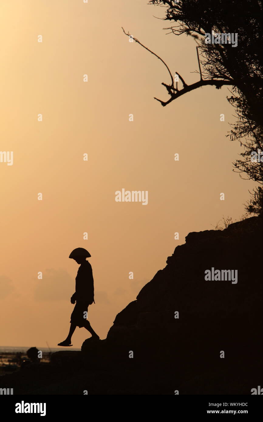 Moving rock formation hi-res stock photography and images - Alamy