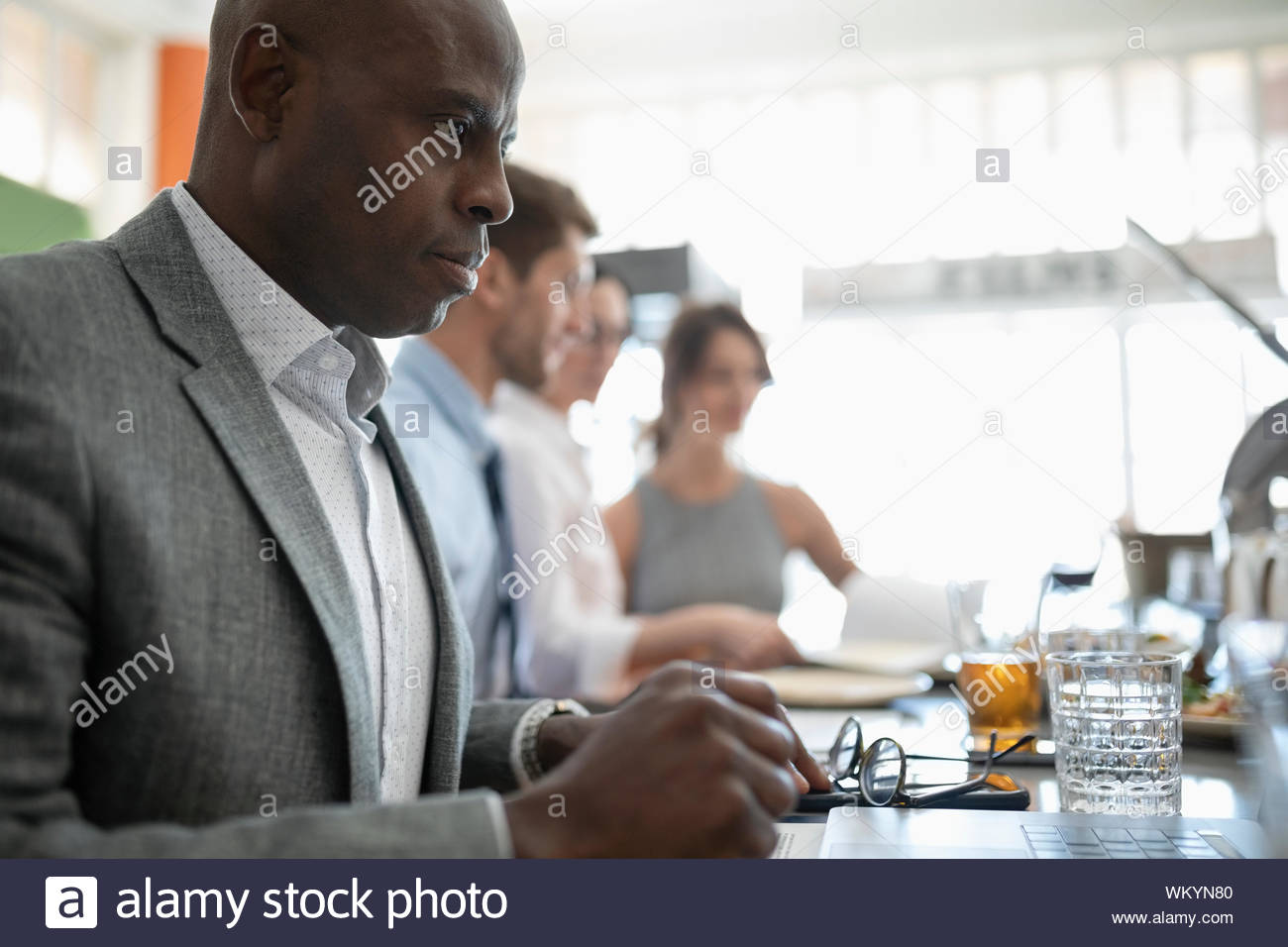 Serious concentration hi-res stock photography and images - Alamy