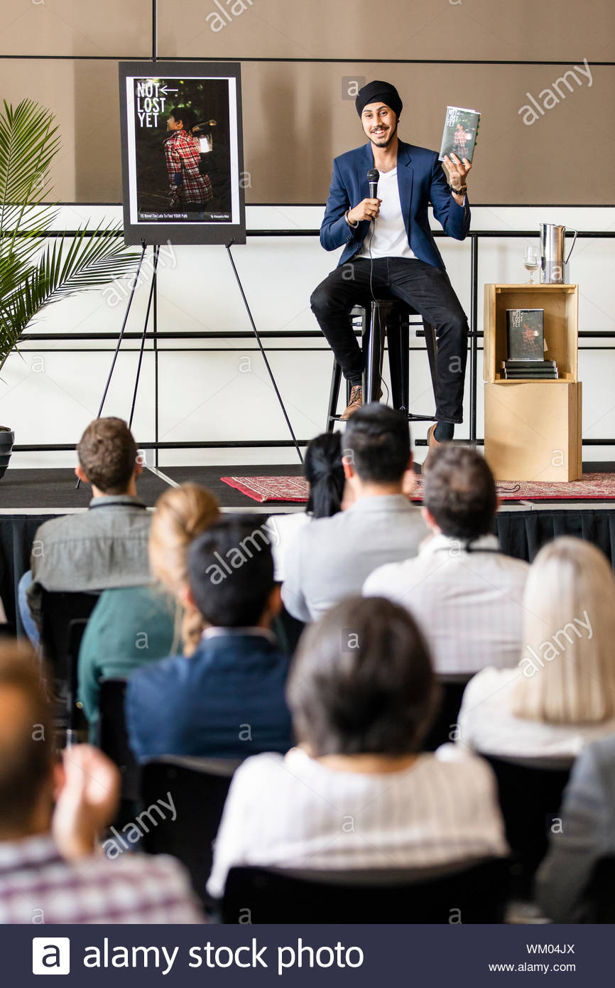 Indian stage microphone hi-res stock photography and images - Alamy
