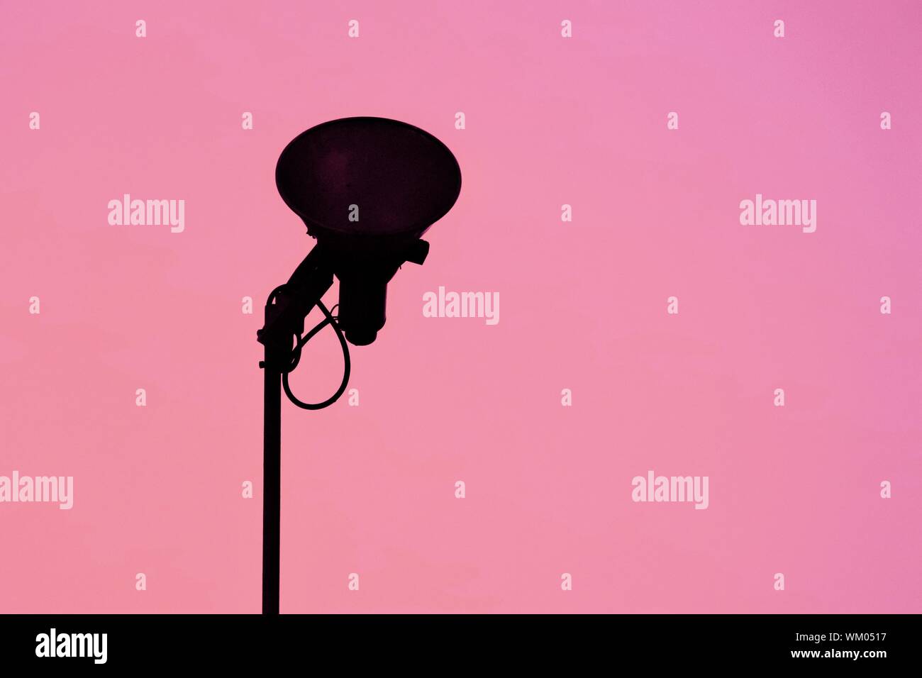 Pink street light hi-res stock photography and images - Alamy