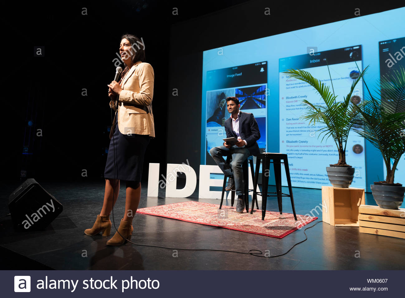 Technology engineer speakers hi-res stock photography and images - Alamy