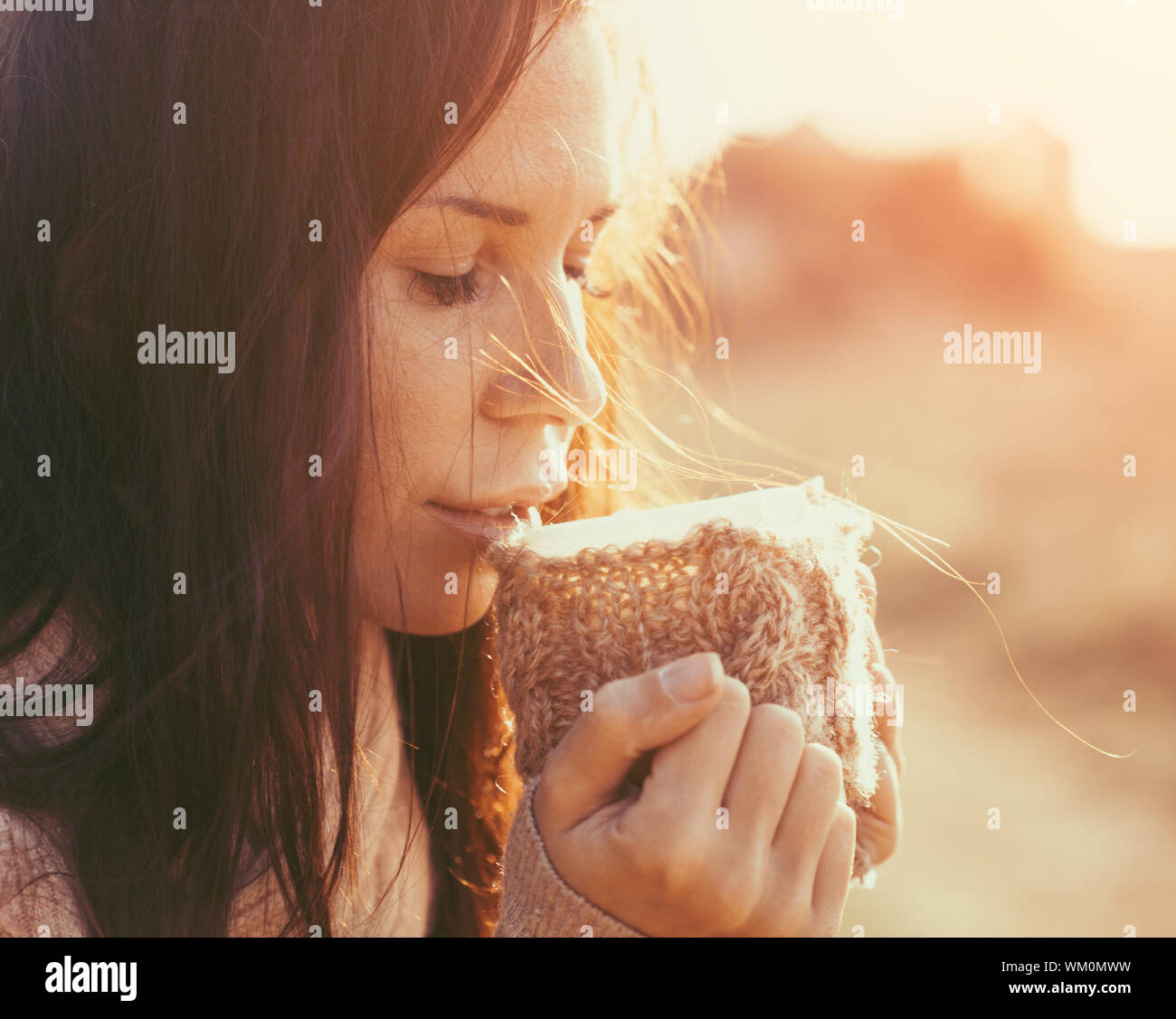 Tea people hi-res stock photography and images - Alamy