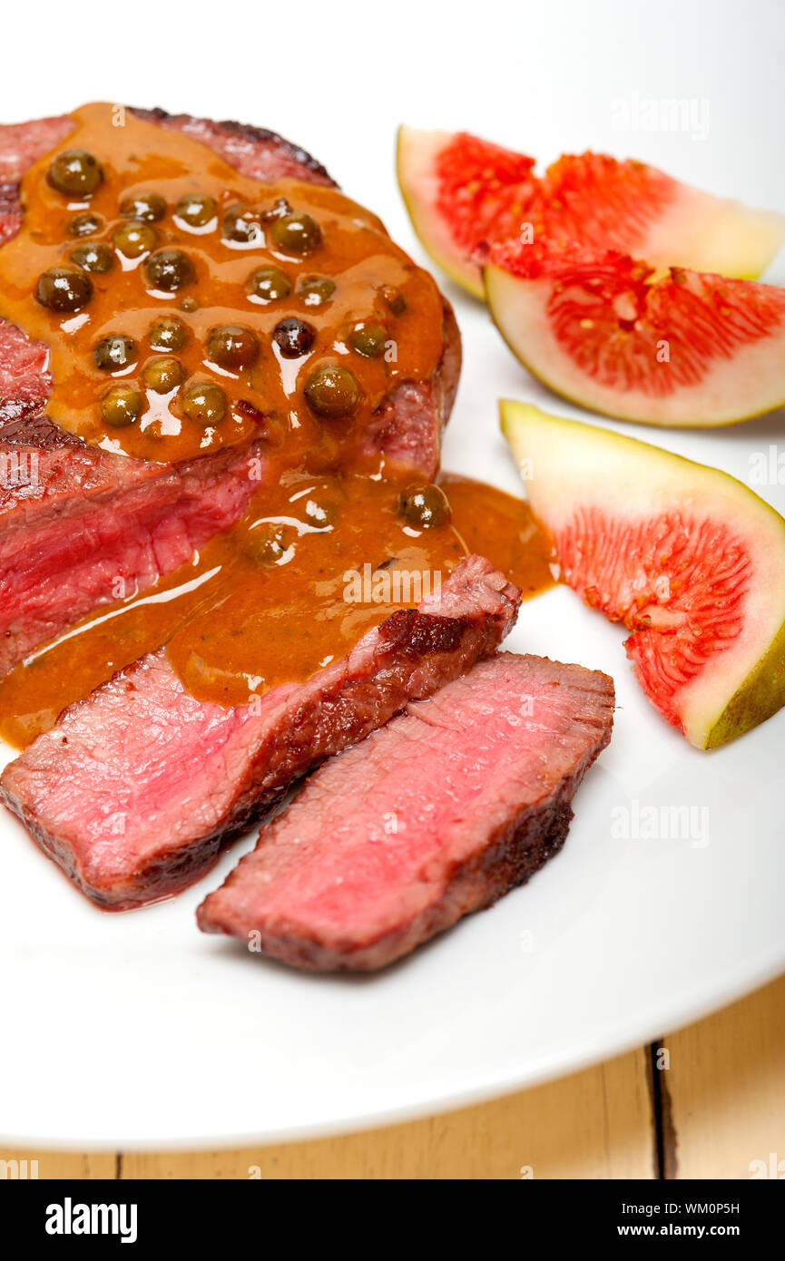 green peppercorn beef filet mignon Stock Photo - Alamy