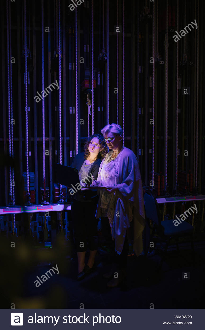 Female event hi-res stock photography and images - Alamy