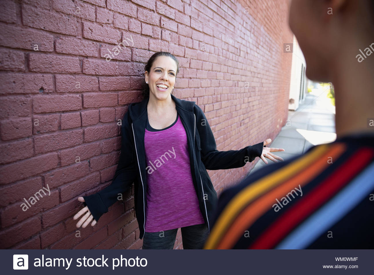 Exercise against a wall hi-res stock photography and images - Alamy