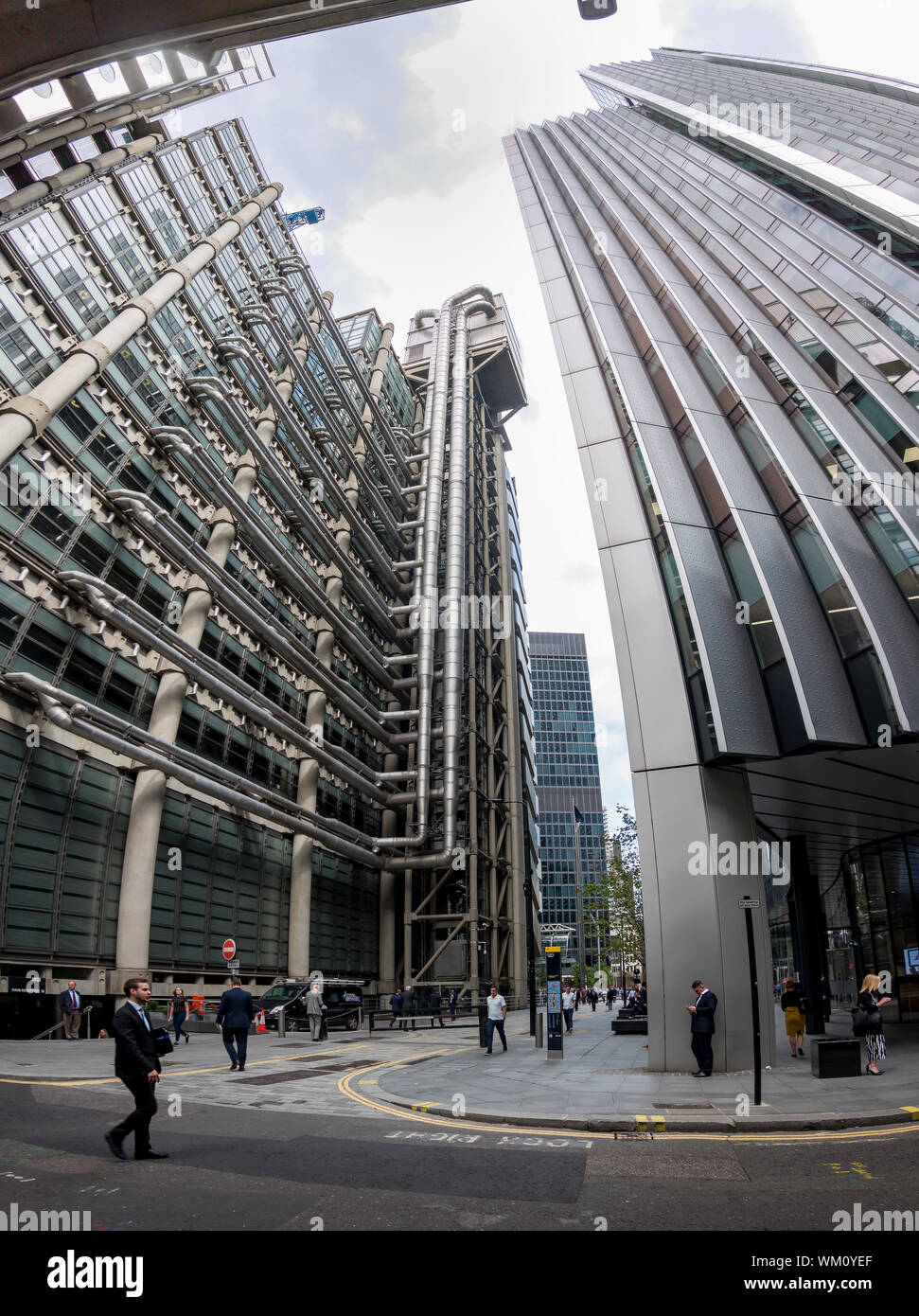 The Lloyd's Building,insurance institution,Lloyd's of London. Lime ...