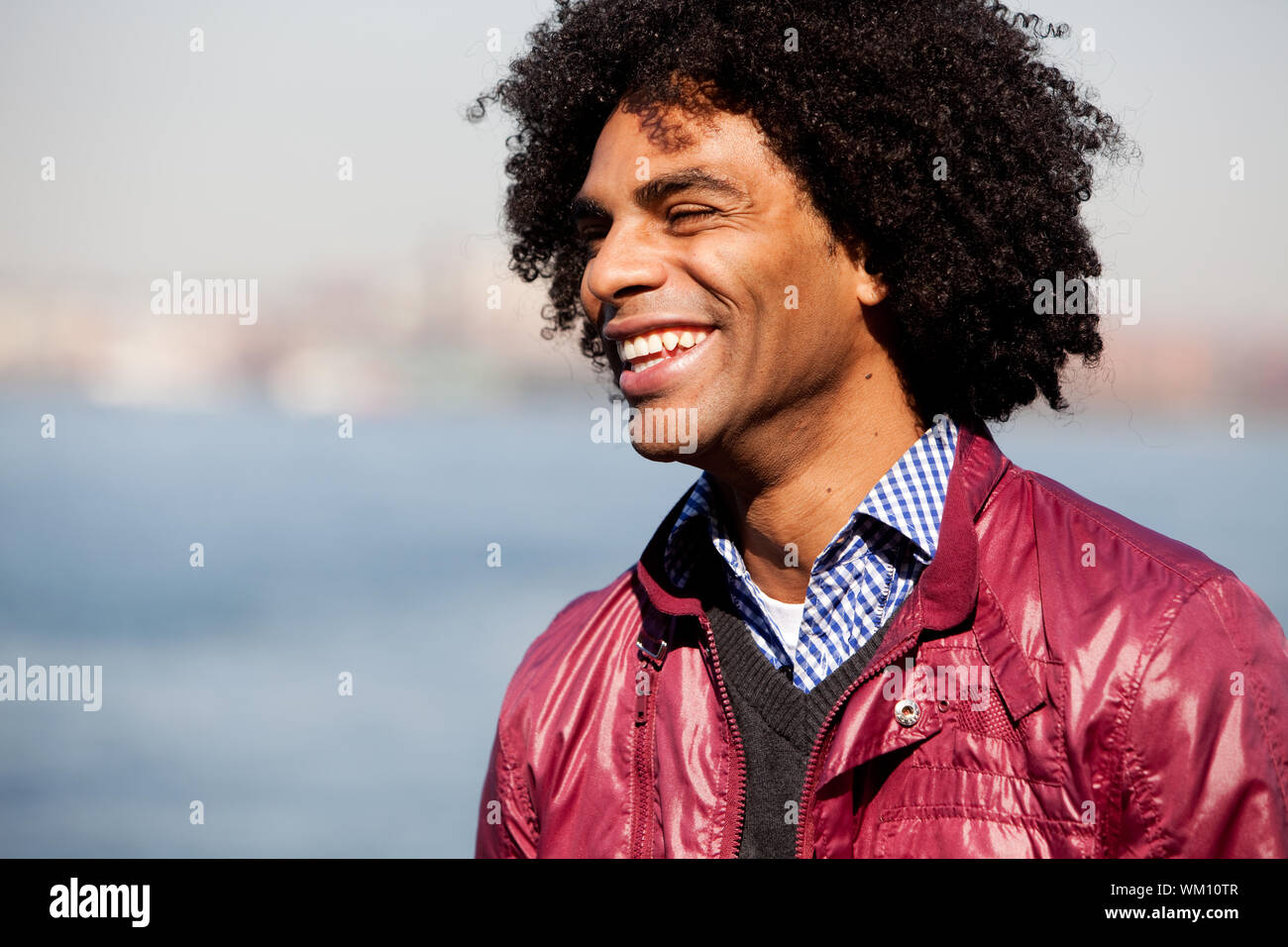 African boy face profile hi-res stock photography and images - Alamy