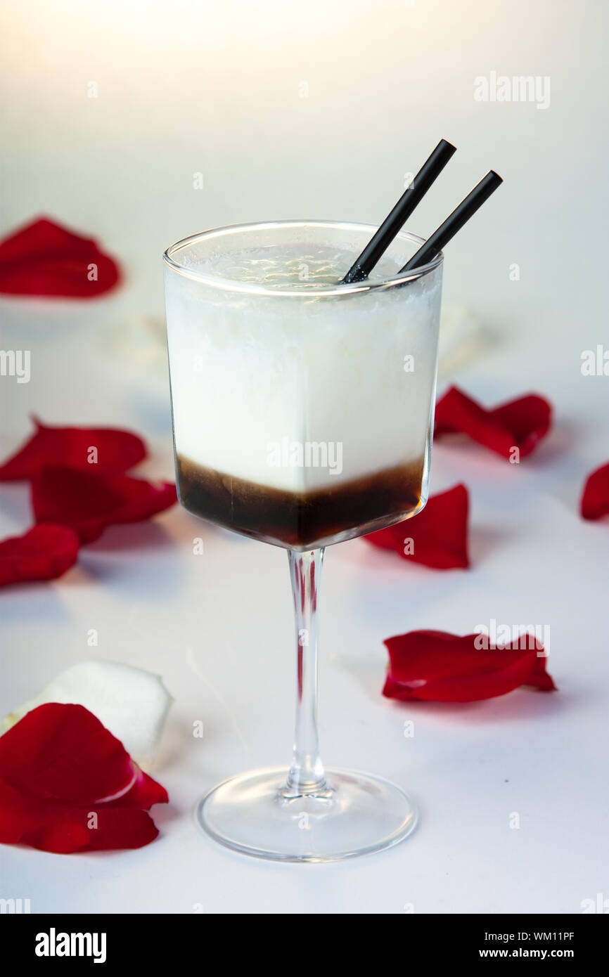 cocktail of vodka, ice cream and liqueur Stock Photo - Alamy