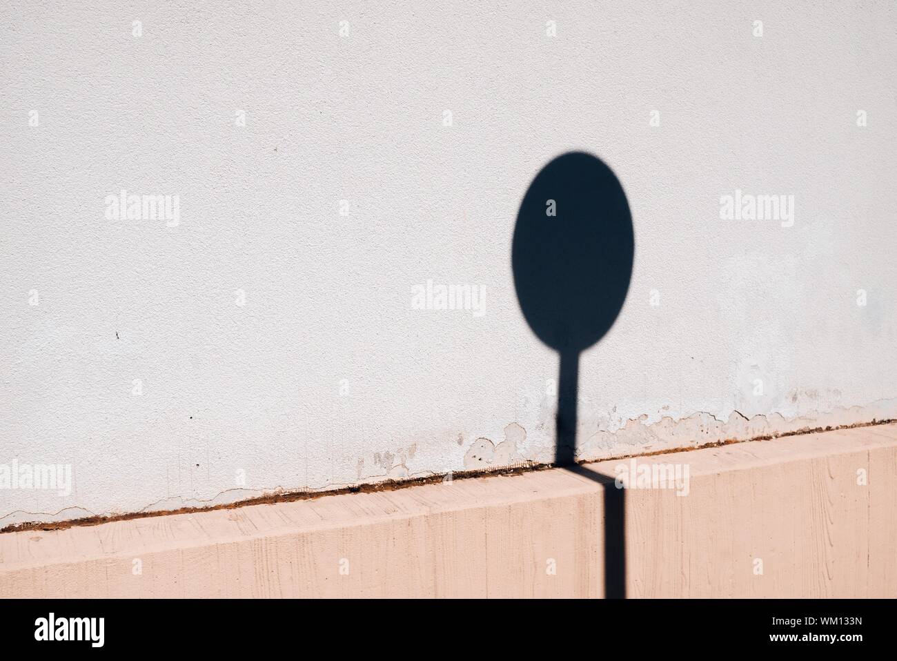Board shadow hi-res stock photography and images - Alamy