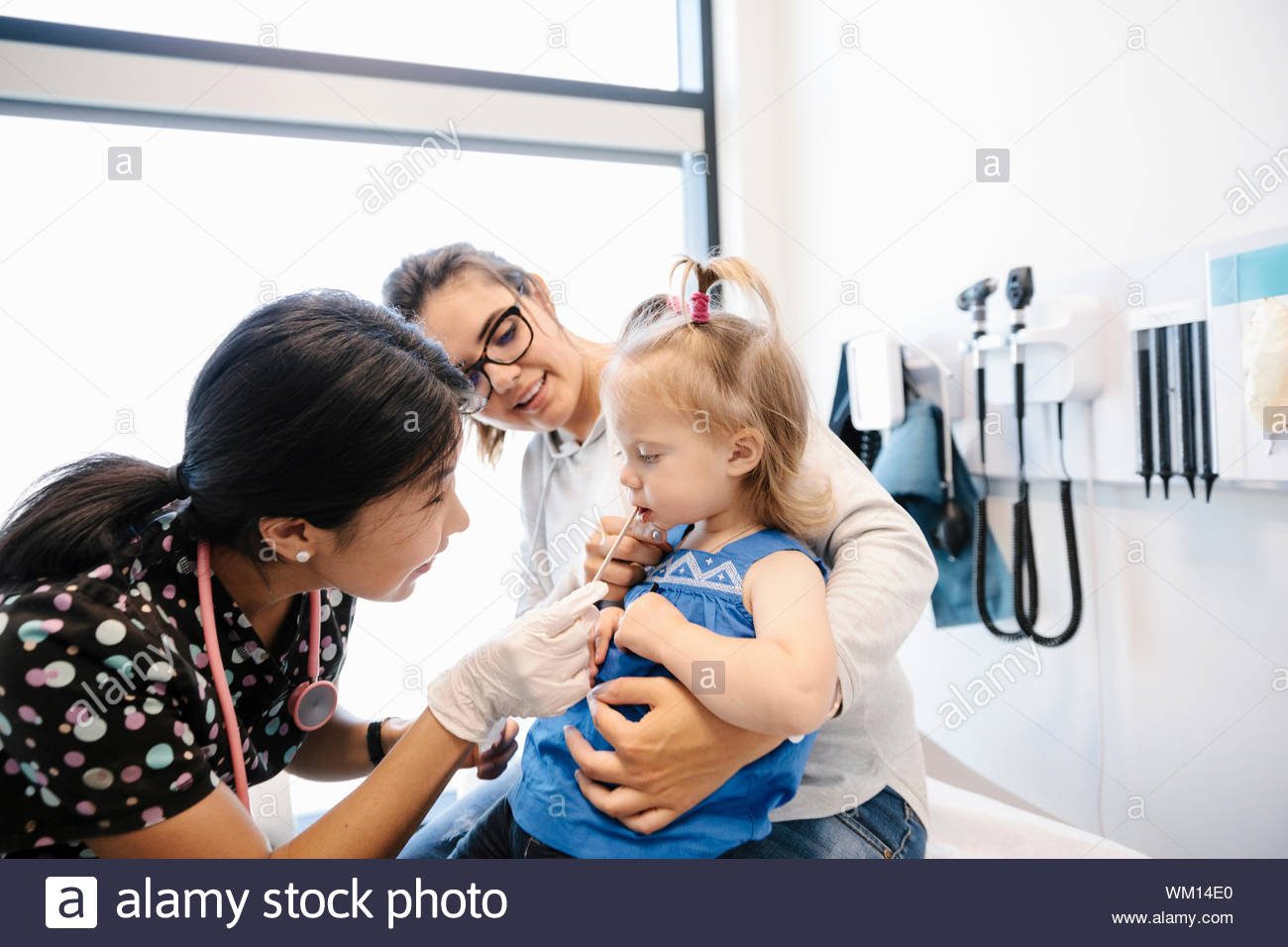 Child taking exam hi-res stock photography and images - Alamy