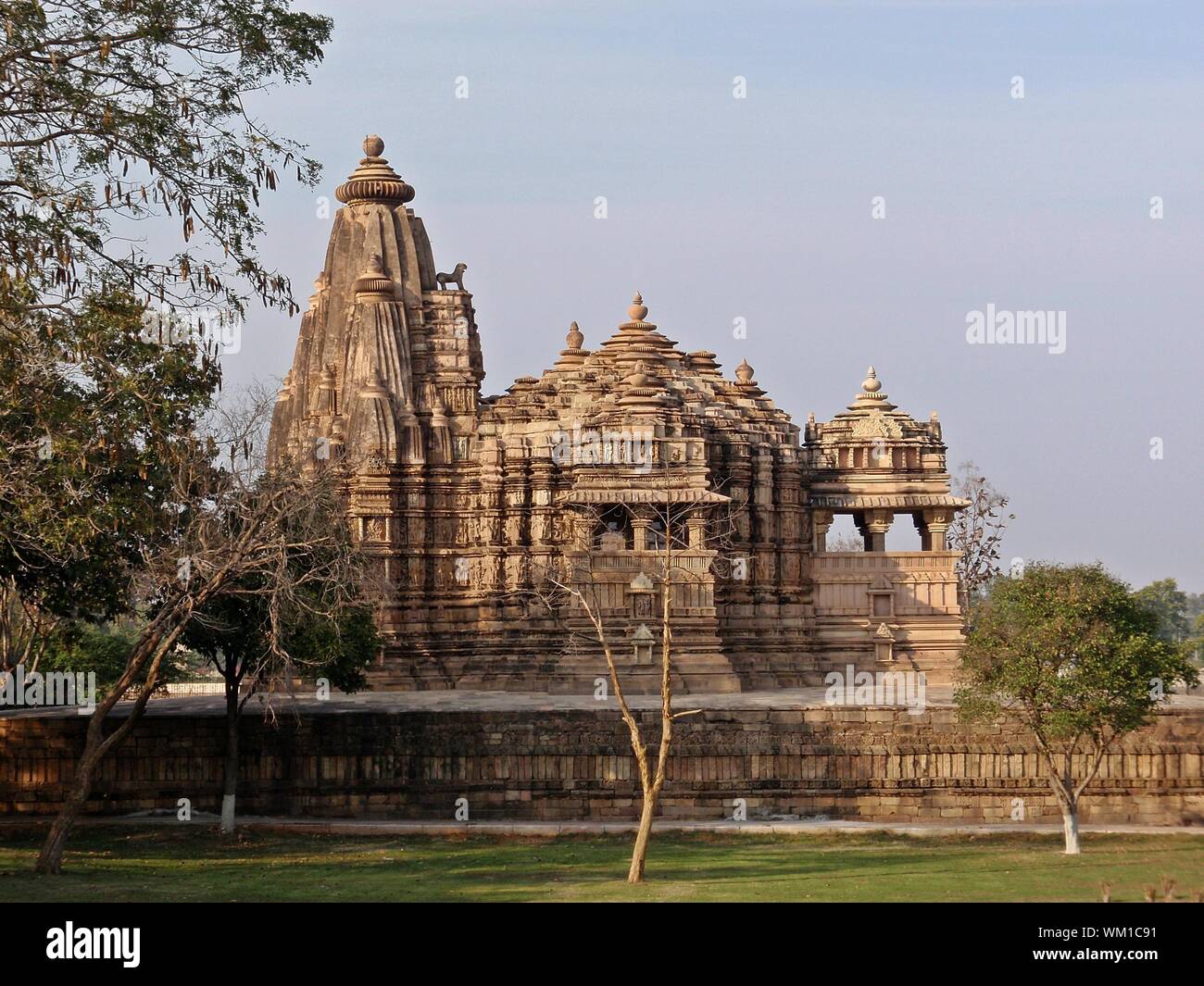 Lakshmana hi-res stock photography and images - Alamy