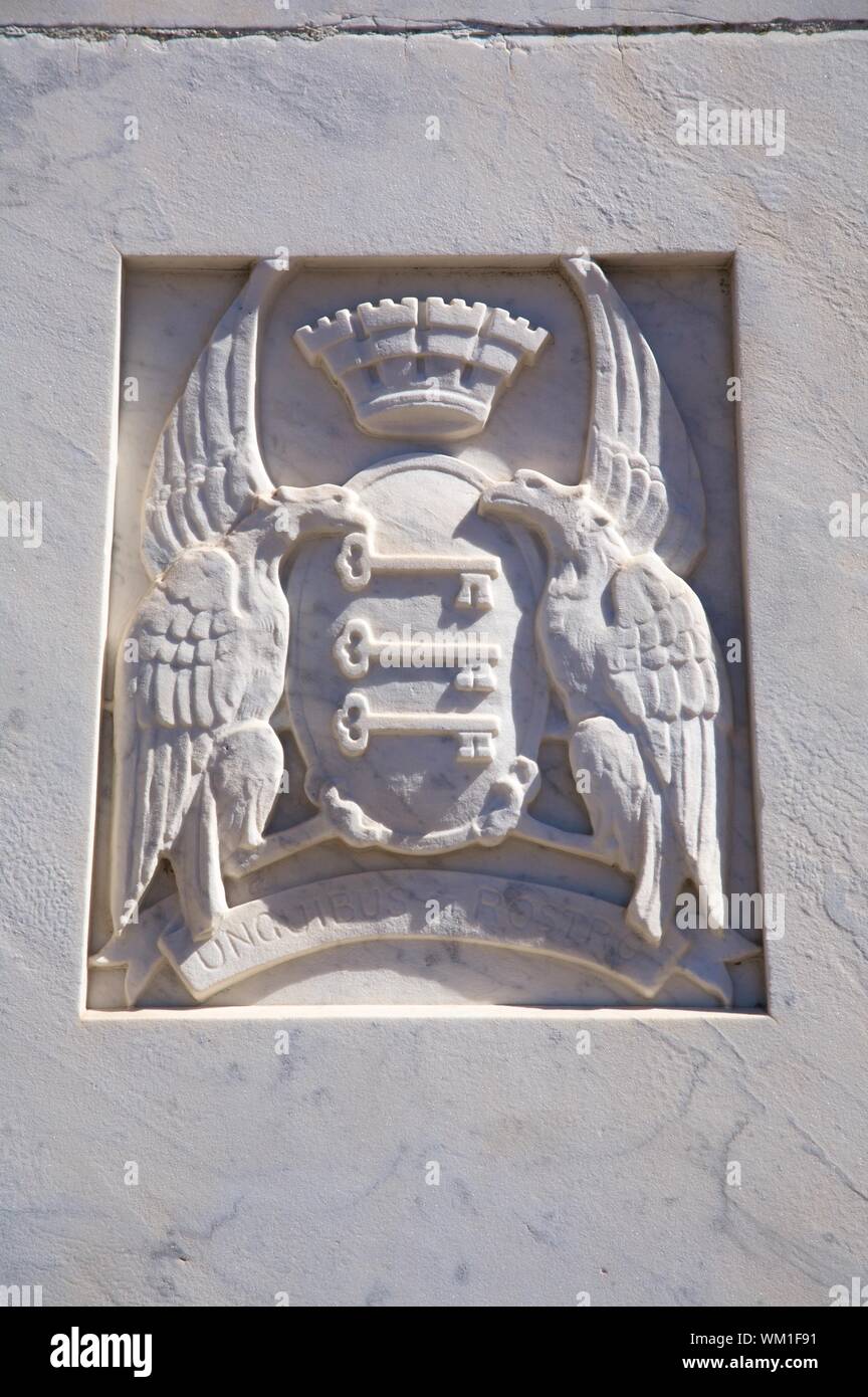 marble shield with two eagles and three keys Stock Photo - Alamy