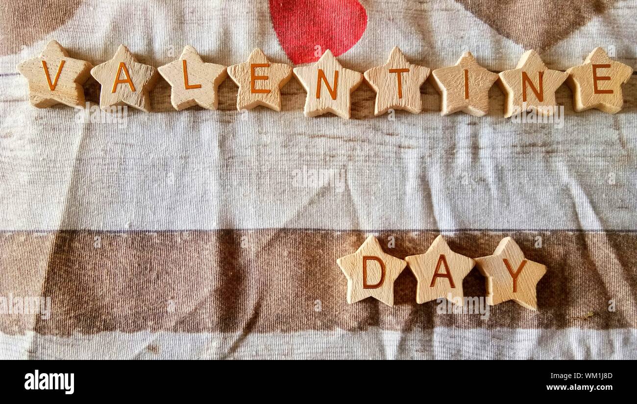 Textile blocks hi-res stock photography and images - Alamy