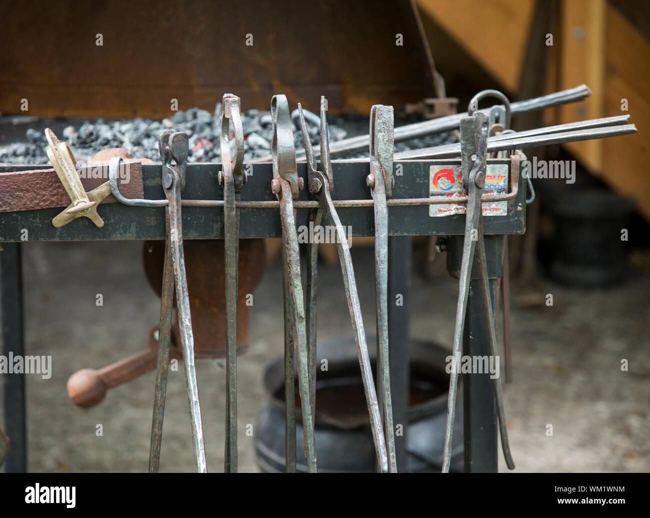 Blacksmith hi-res stock photography and images - Alamy