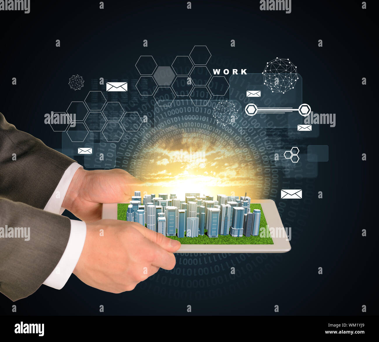 Screen figures hi-res stock photography and images - Alamy