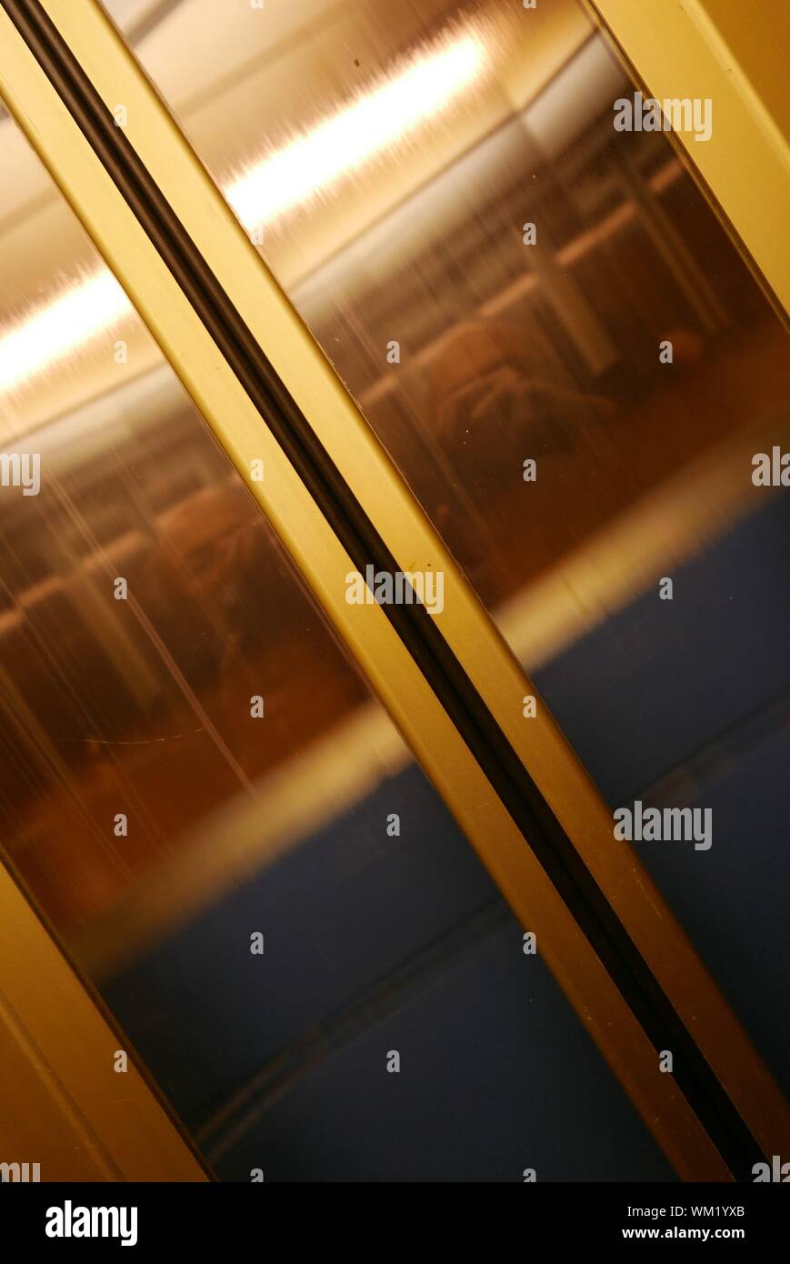 Full Elevator Stock Photos & Full Elevator Stock Images - Alamy