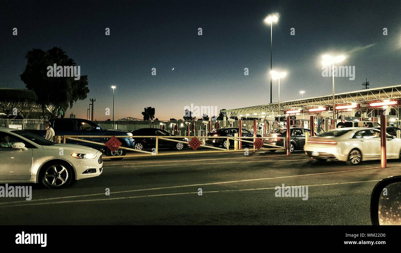Toll booth car hi-res stock photography and images - Alamy