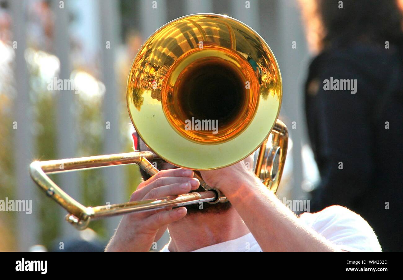 Person playing the trumpet hi-res stock photography and images - Alamy