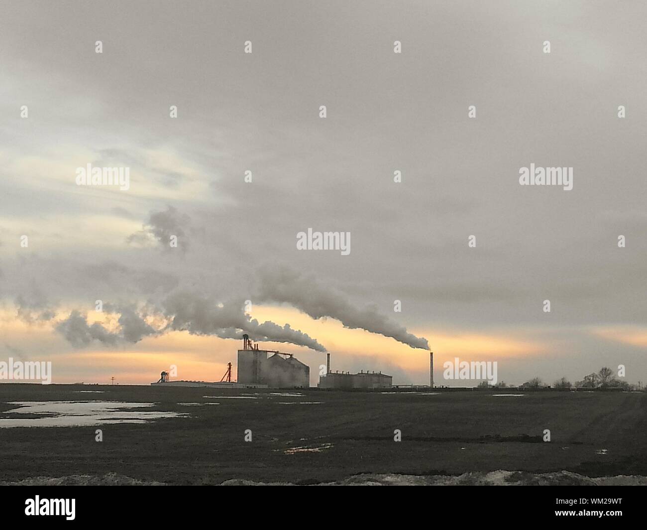 Pollution view hi-res stock photography and images - Alamy