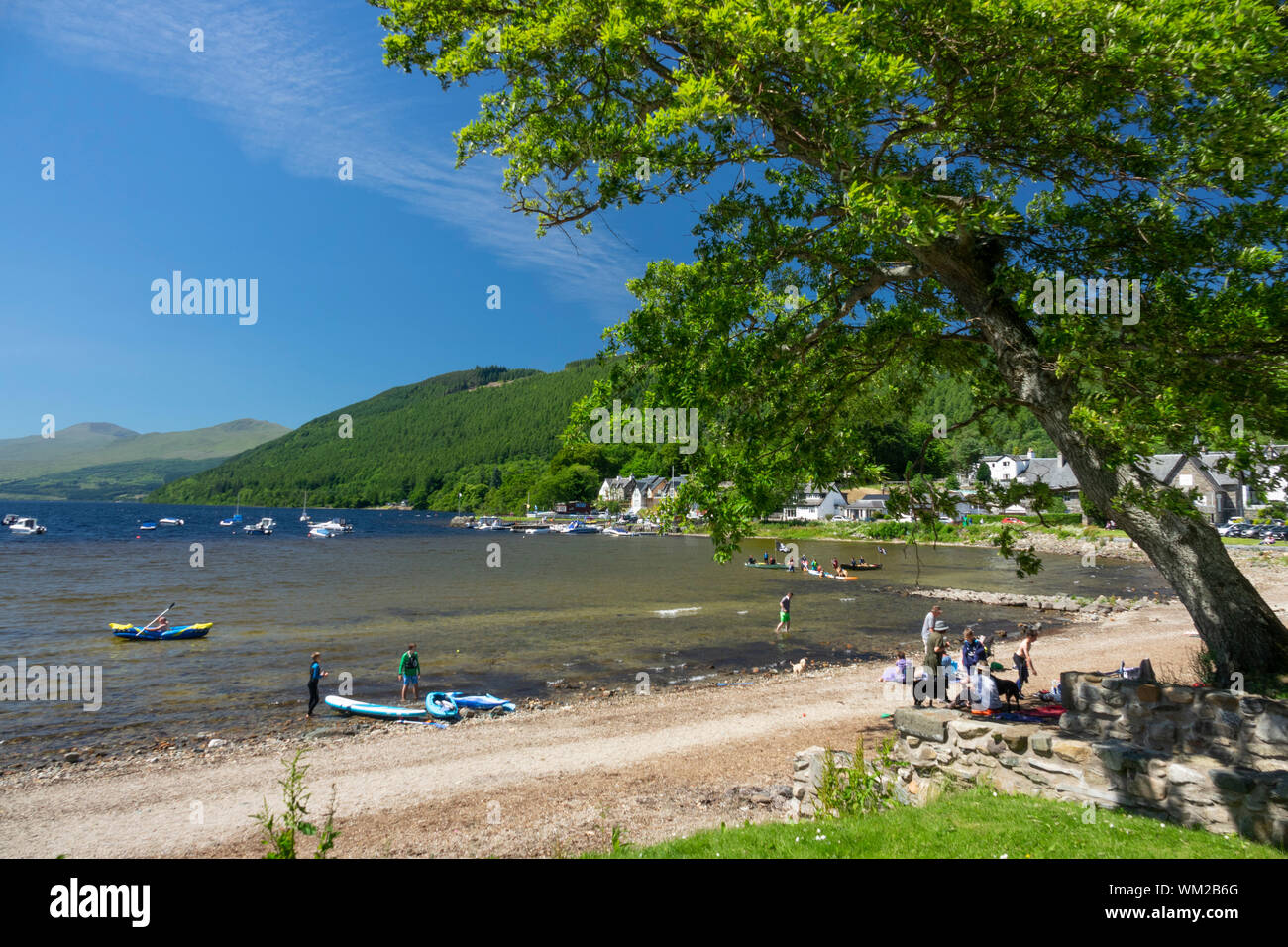 Beach on Loch Tay, Kenmore, Perthshire, Scotland, UK Stock Photo - Alamy