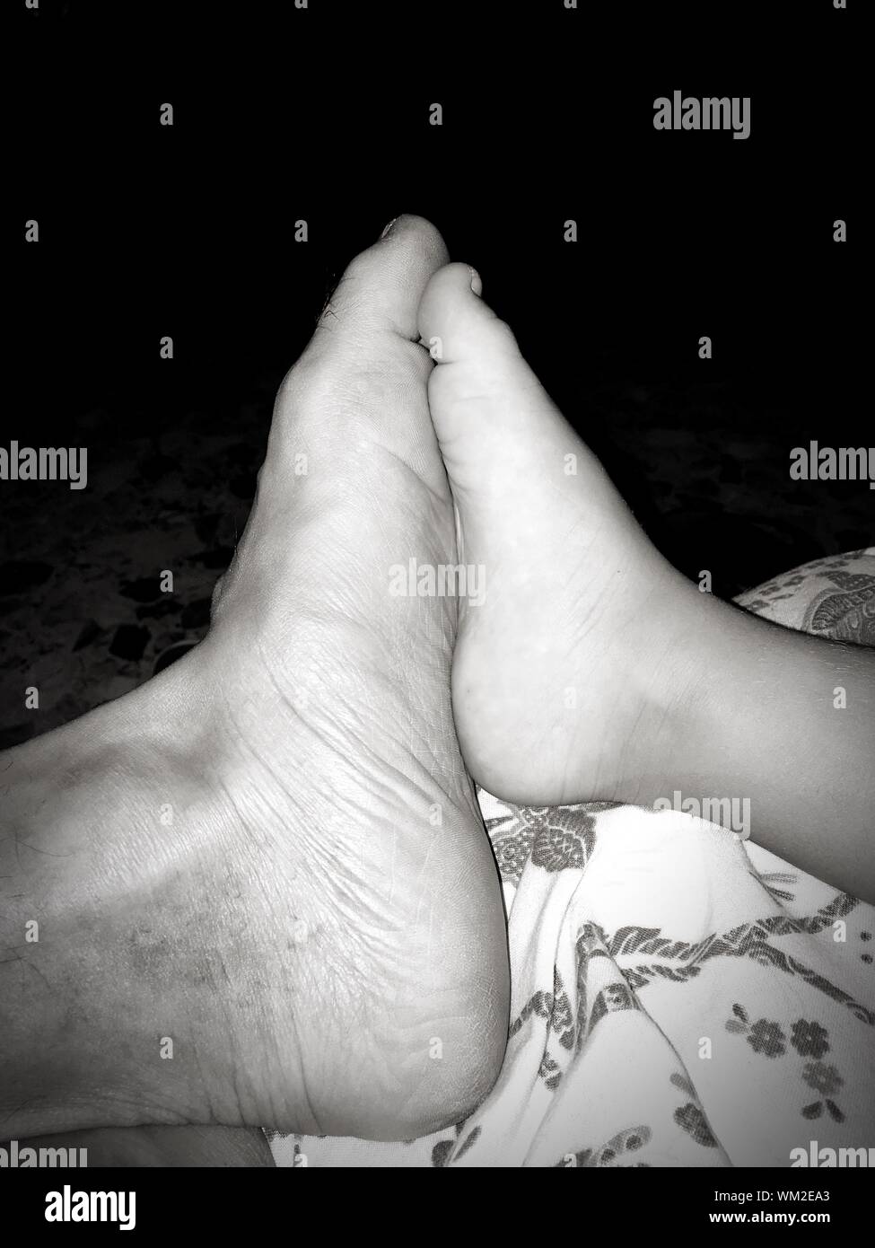 Man feet size comparison hi-res stock photography and images - Alamy