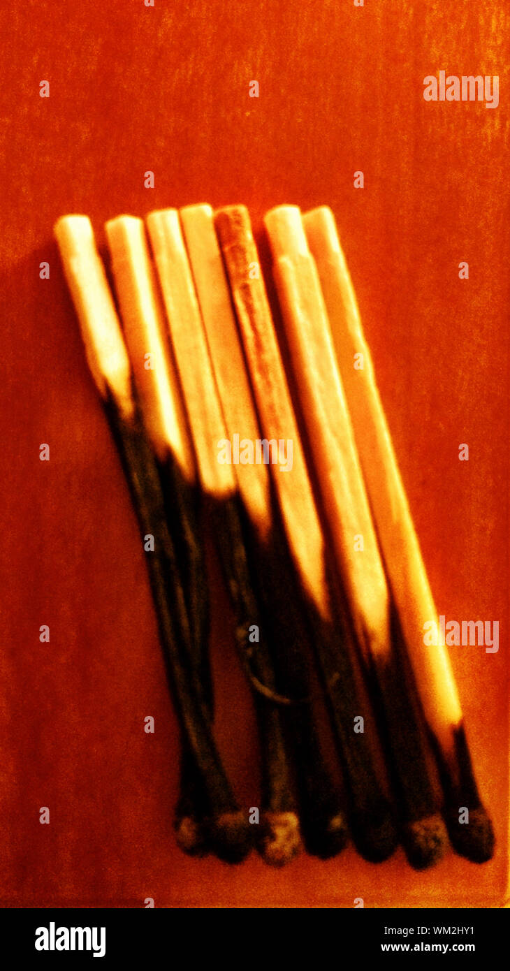 Burnt matchsticks hi-res stock photography and images - Alamy