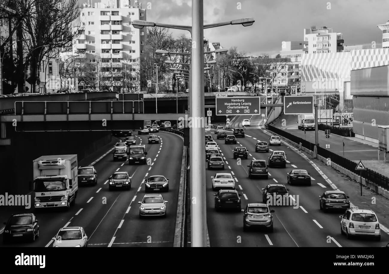 Multiple Vehicles High Resolution Stock Photography and Images - Alamy