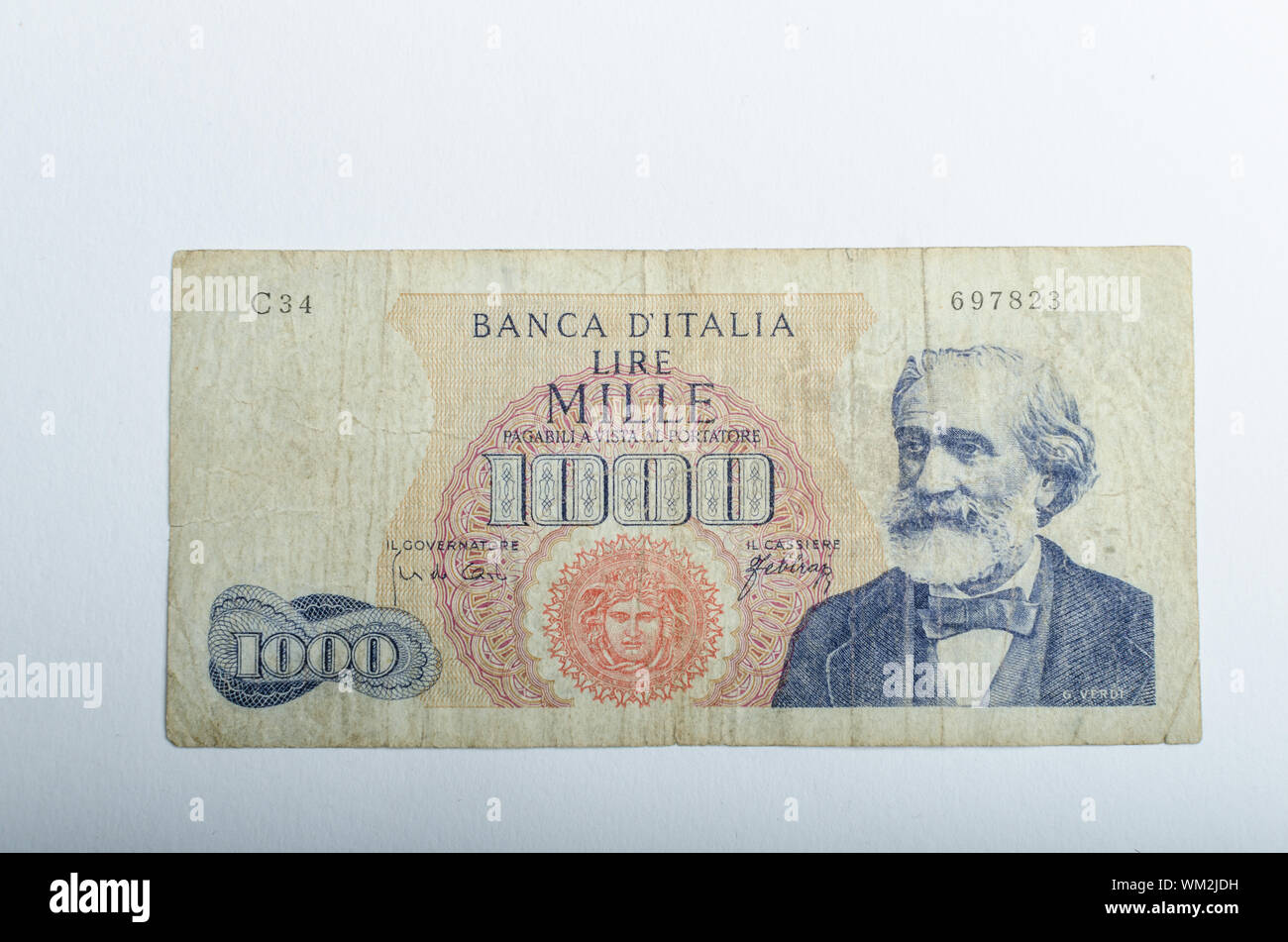 Italian banknotes hi-res stock photography and images - Alamy