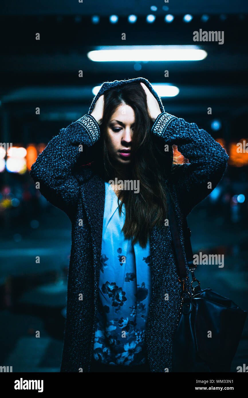 Jacket hands hi-res stock photography and images - Alamy