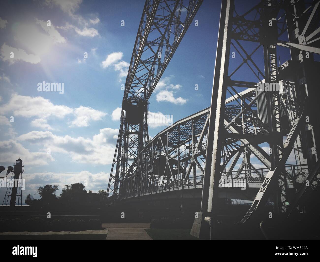 Aerial lift bridge bridge hi-res stock photography and images - Alamy