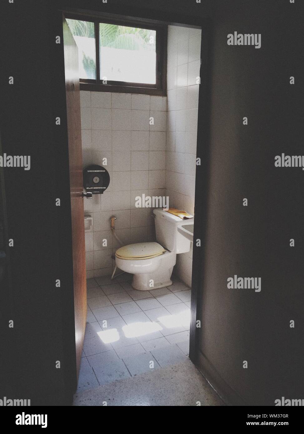 Bathroom Doorway High Resolution Stock Photography and Images - Alamy