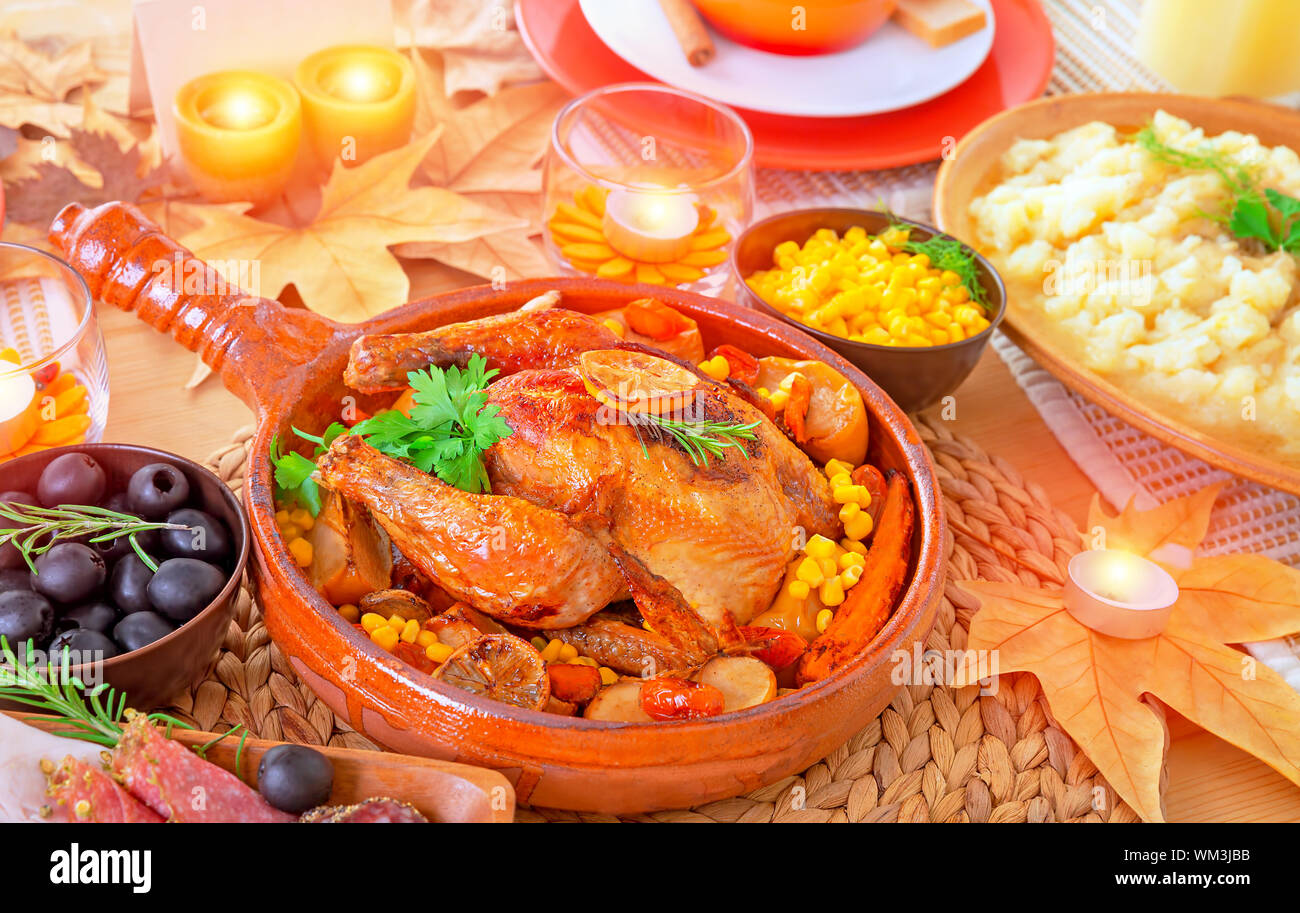 Oven roasted Thanksgiving Turkey Stock Photo - Alamy