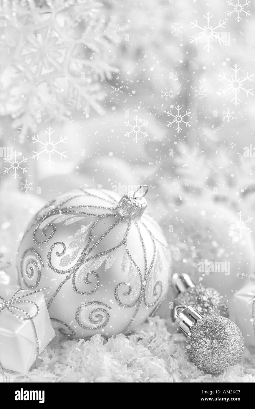 Silver Christmas Tree Wallpaper