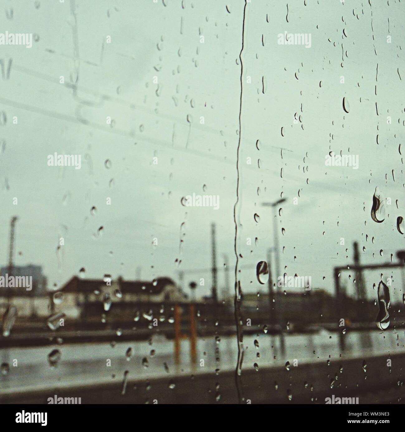 Rain drops on train window hi-res stock photography and images - Alamy