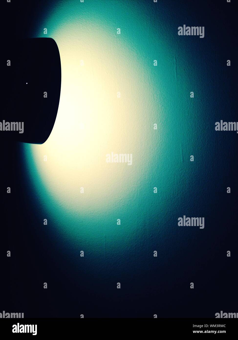 Darkroom effect hi-res stock photography and images - Alamy