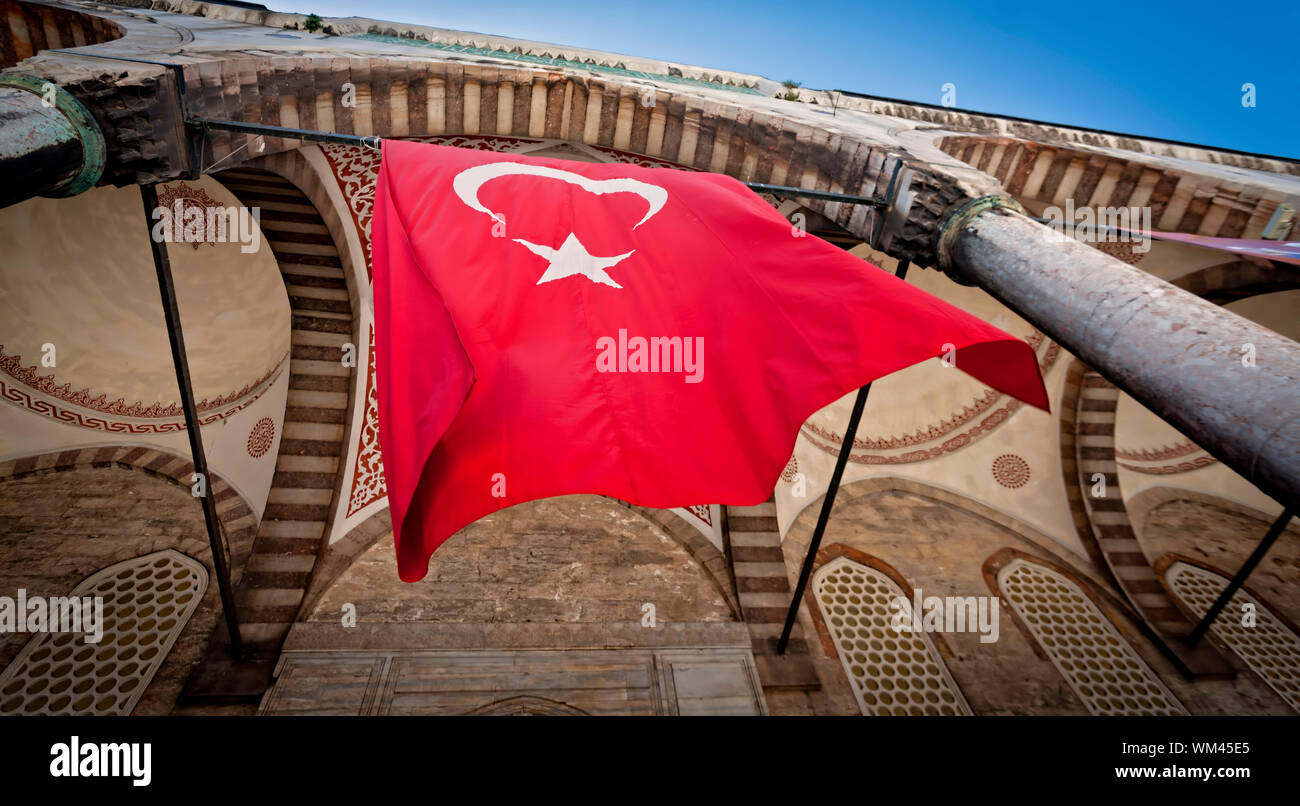 Red Flag of Turkey at Blue Mosque in Istanbul Stock Photo - Alamy