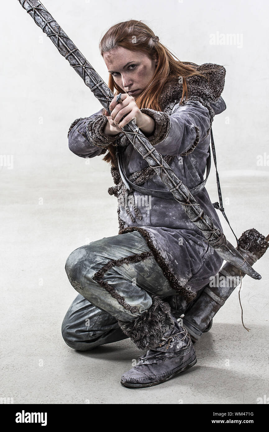 Female fighter hi-res stock photography and images - Alamy