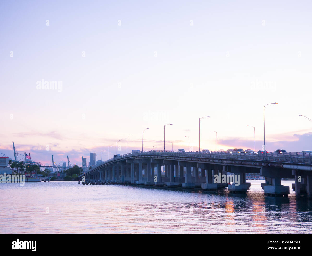 Venetian causeway miami hi-res stock photography and images - Alamy