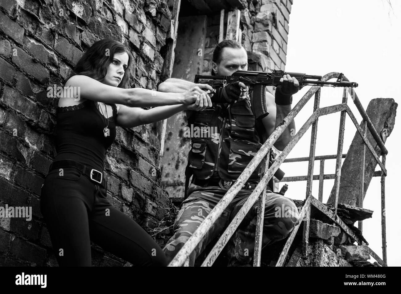 Swat team Black and White Stock Photos & Images - Alamy