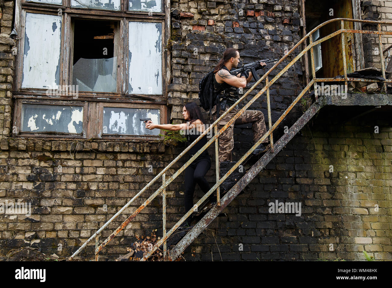 Swat team usa action hi-res stock photography and images - Alamy