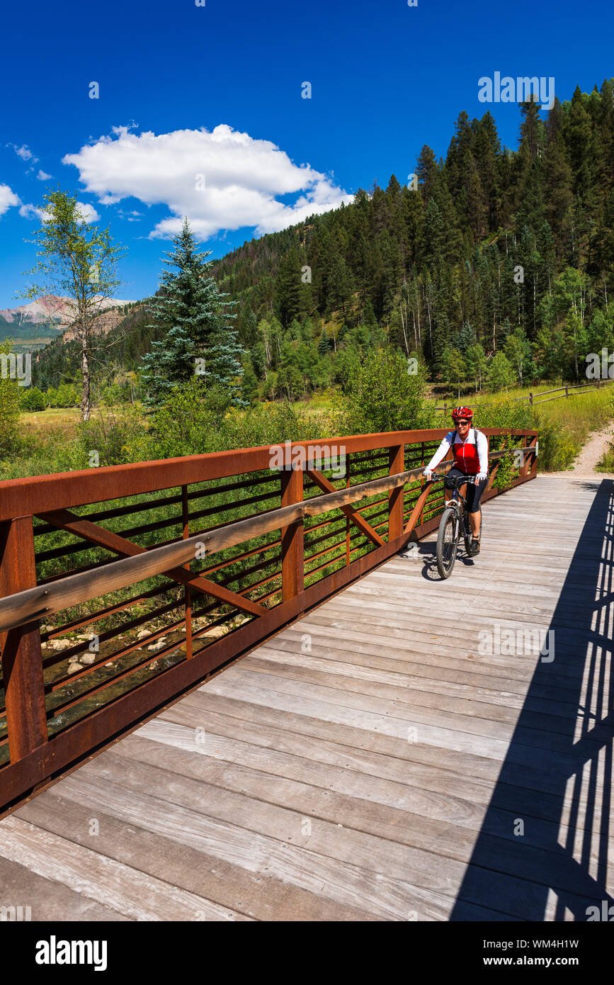 Biking galloping goose trail hi-res stock photography and images - Alamy