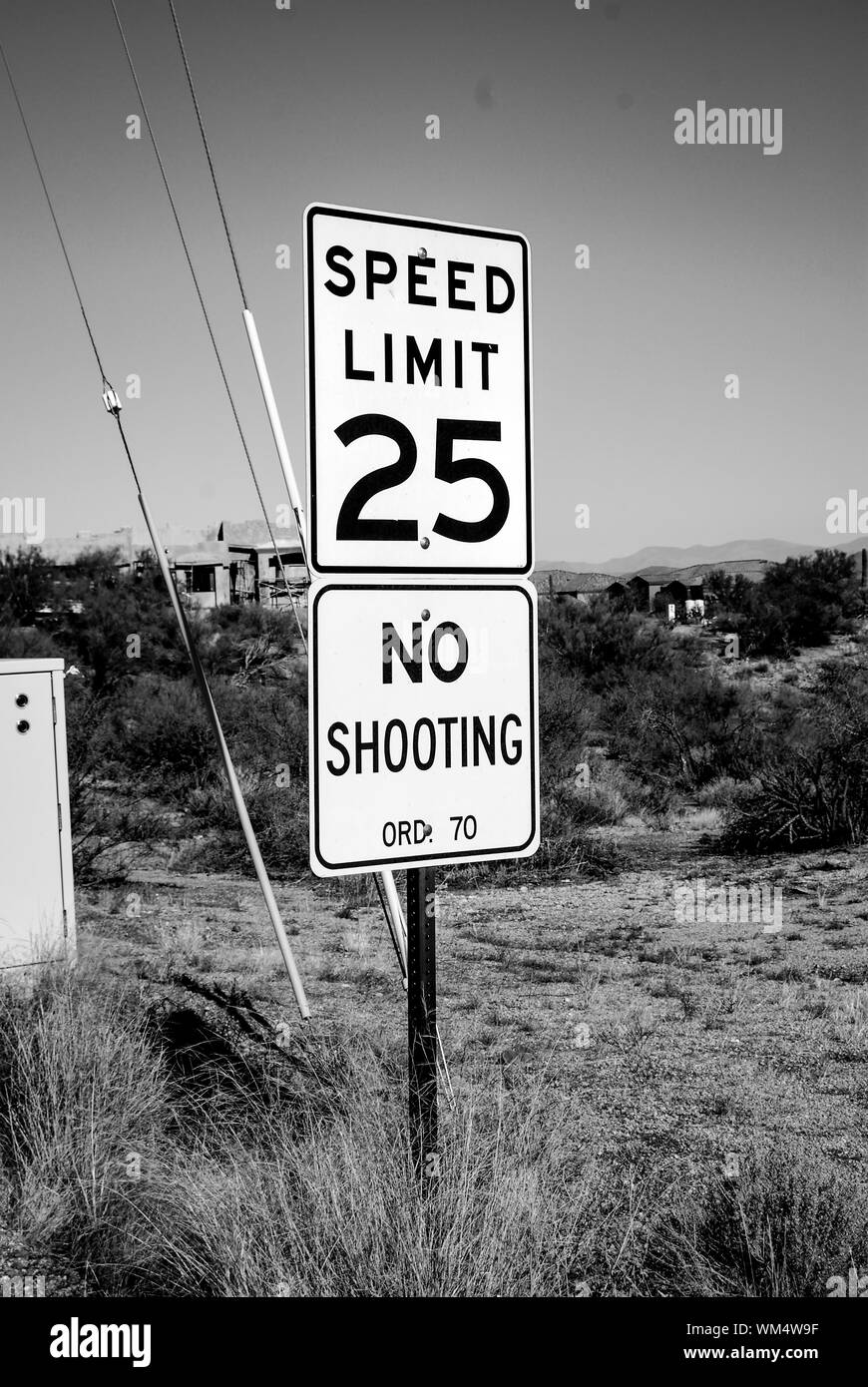 Road speed limit sign Black and White Stock Photos & Images - Alamy