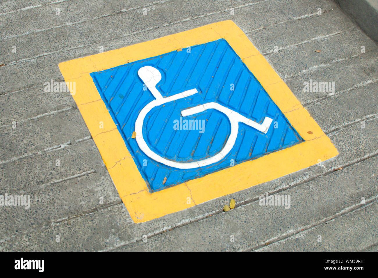 Road access sign hi-res stock photography and images - Alamy