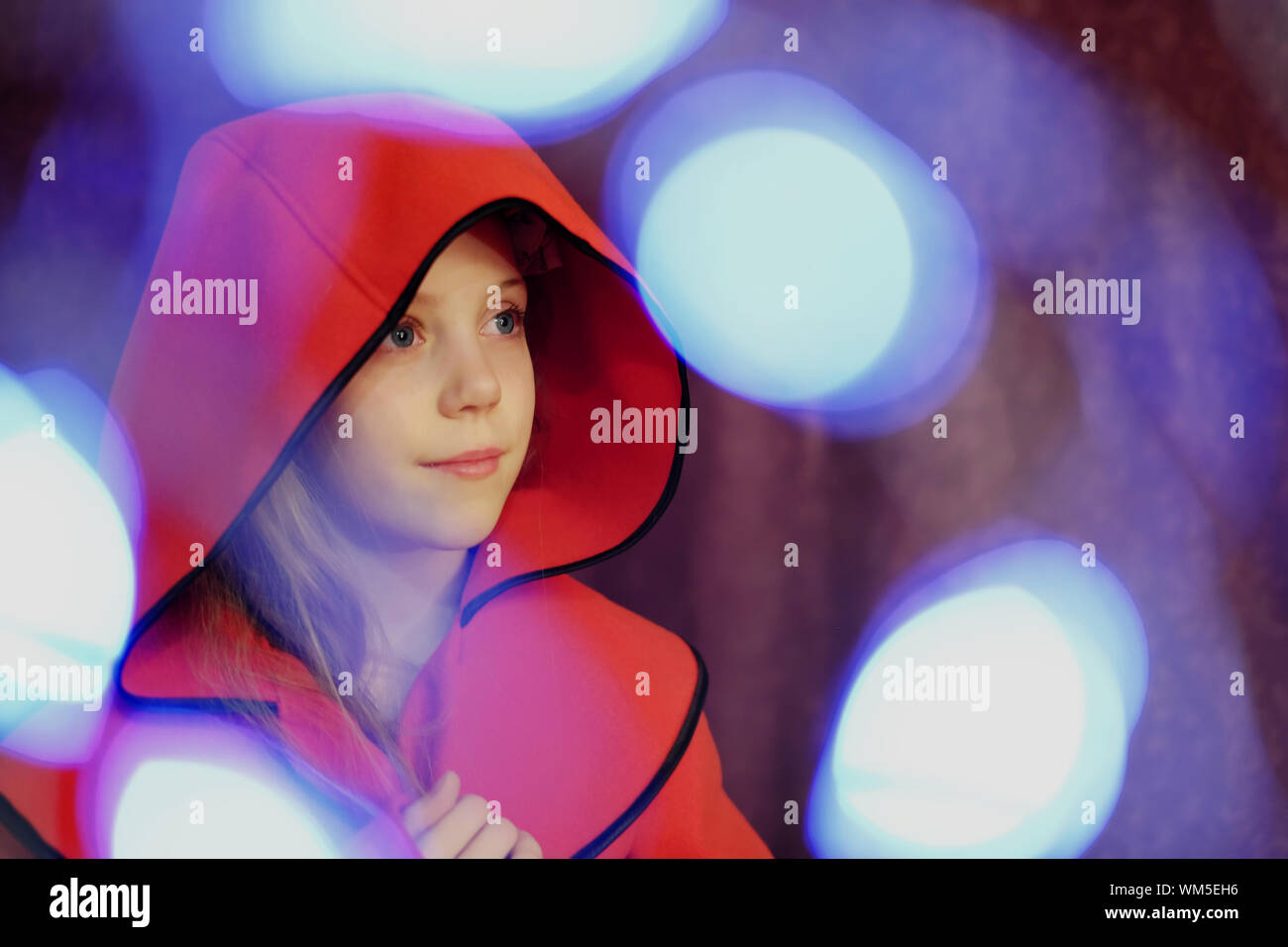 Girl in red light hi-res stock photography and images - Alamy